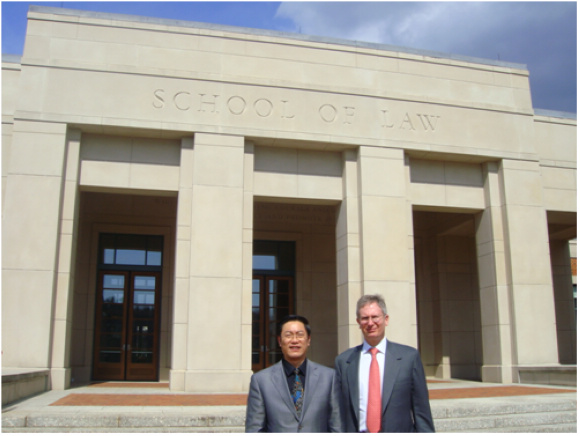 杨成铭教授访问美国著名法学院